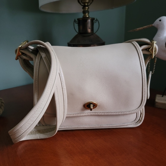 Coach | Bags | Vintage Coach Ramblers Legacy Bone Leather With Hangtag ...